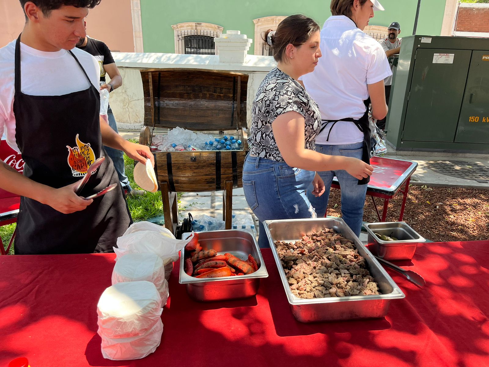 Va UACH por Récord Guinness de mayor número de personas asando carne ...