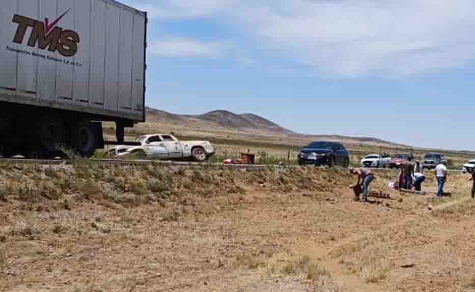 Deja aparatosa volcadura un muerto y un lesionado - Norte De Chihuahua