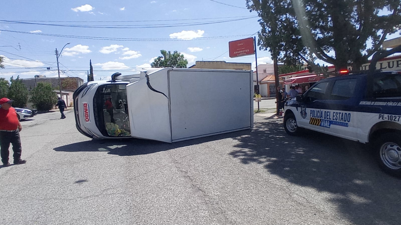 Choque volcadura en el Cerro de la Cruz deja daños materiales - Norte De Chihuahua